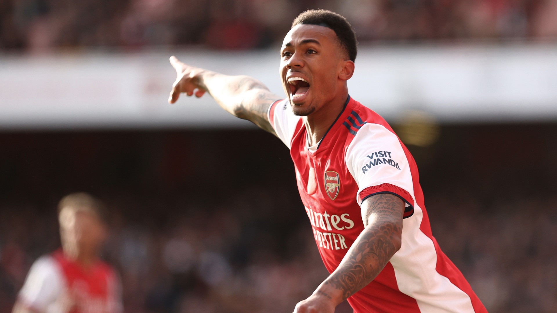 Gabriel, del Arsenal, es atacado con un bat en un robo | TUDN Premier ...