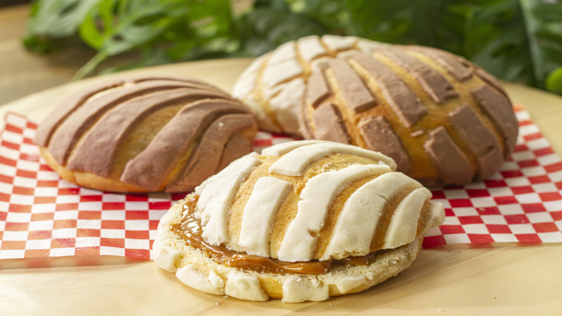 Receta de conchas con dulce de leche | Delicioso | Univision