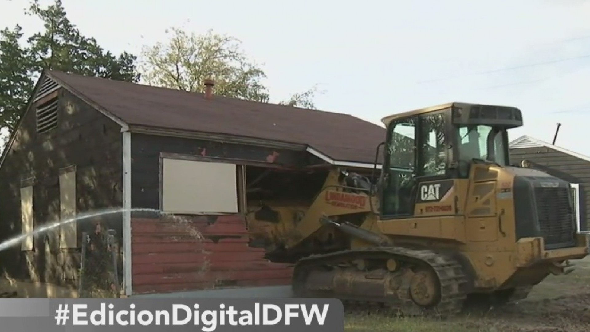 Derriban vivienda donde fue hallada sin vida Shavon Randle, la menor ...