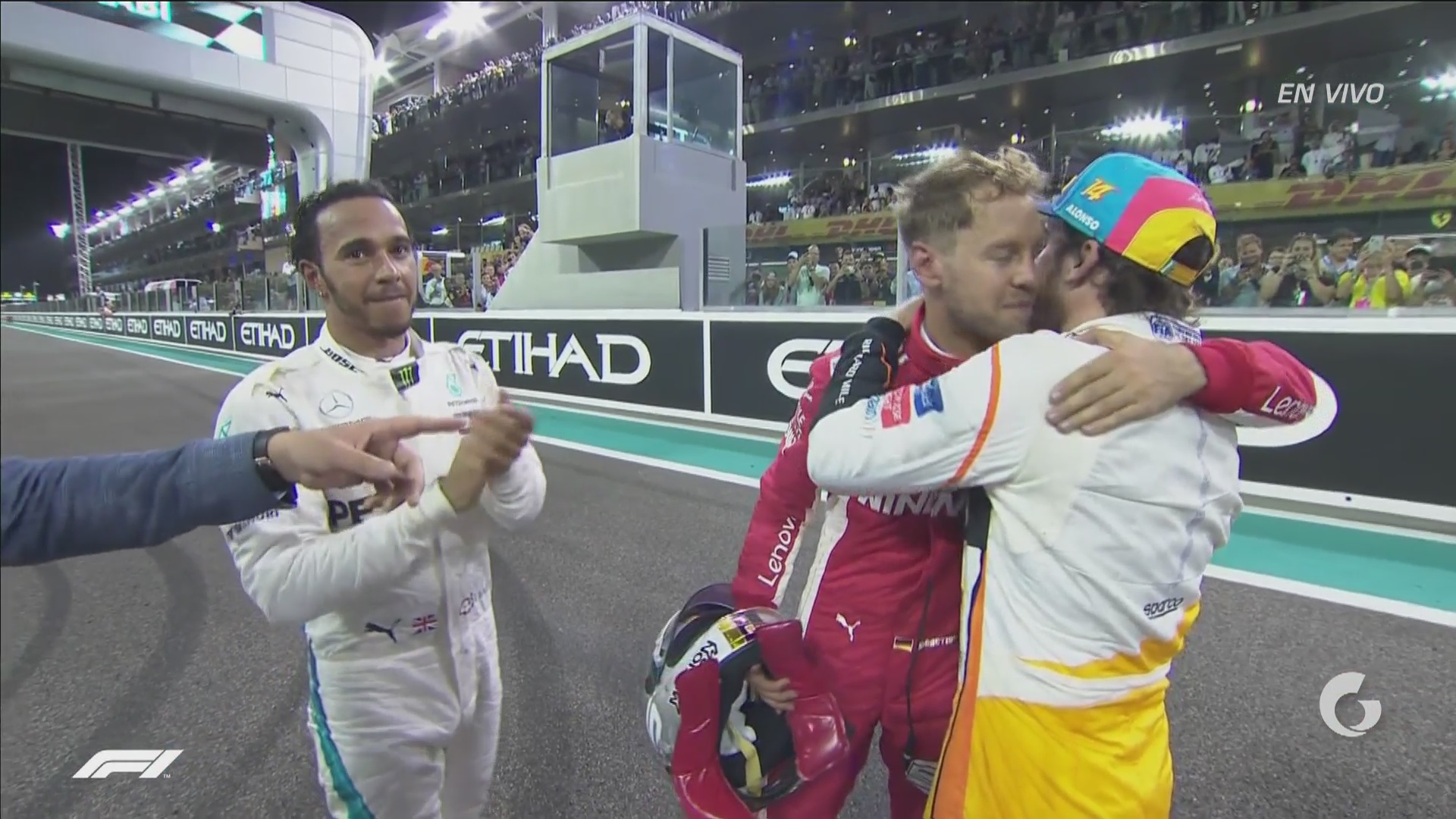 Los ídolos despiden a la leyenda: Hamilton y Vettel aplaudieron en Abu ...
