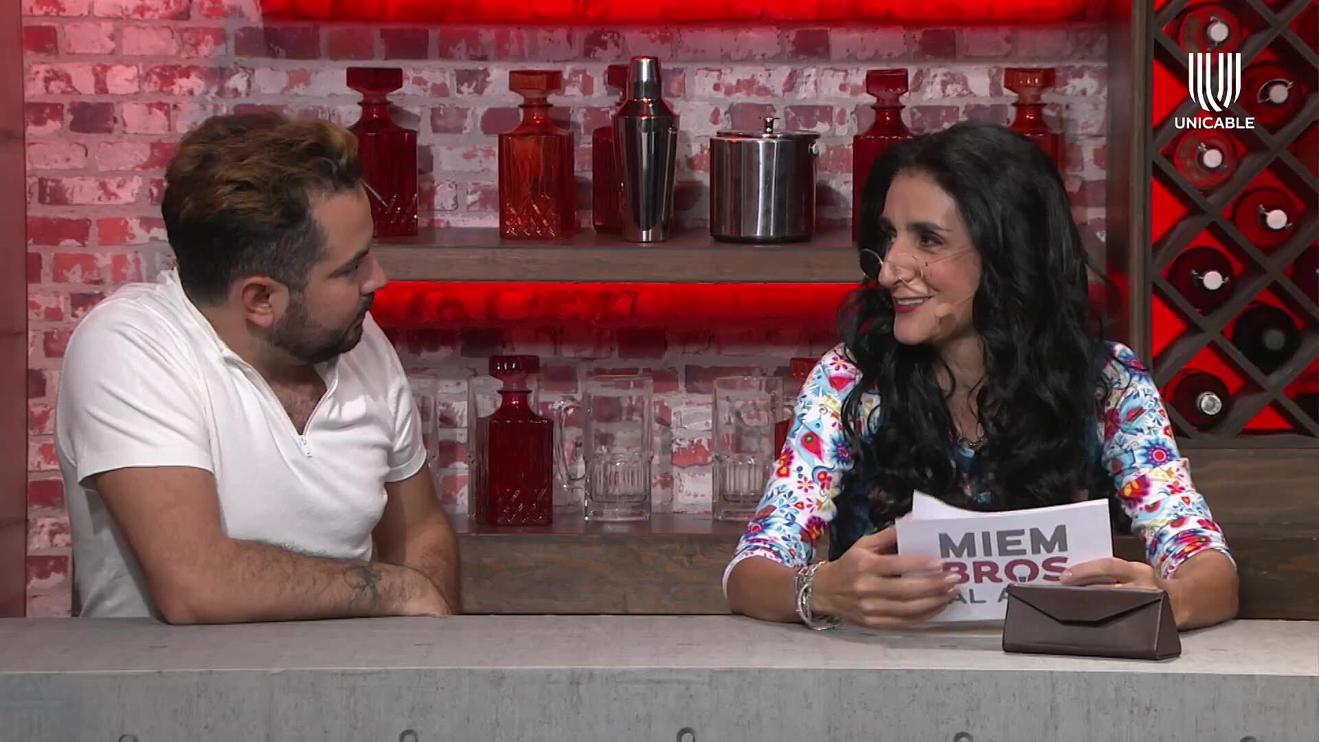 Los Miembros sacan su lado sensual con el Potro y Bárbara Torres | Shows Miembros al aire | Unicable