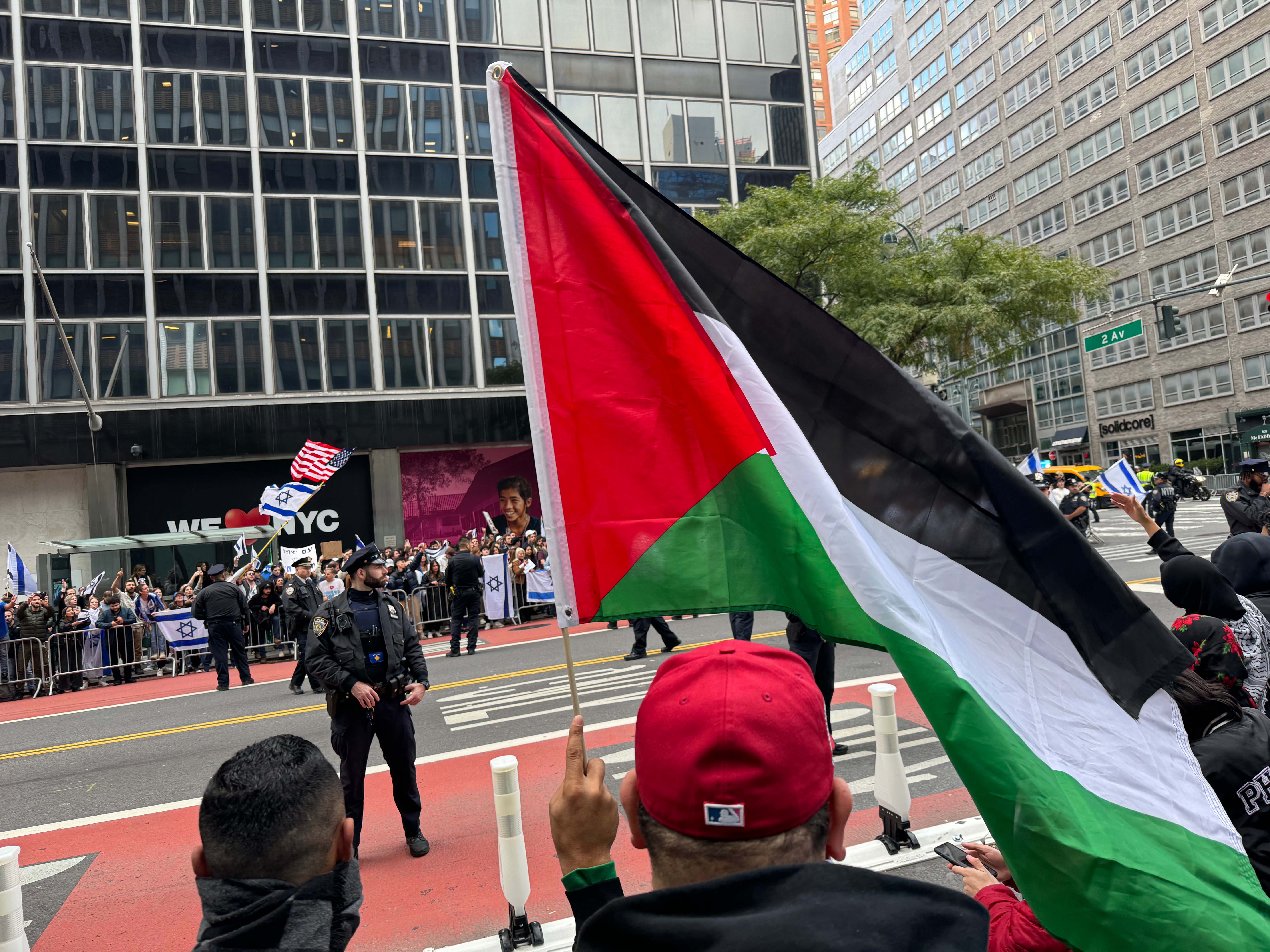 Enfrentamientos entre protestas Pro Palestina y Pro Israel en NYC ...