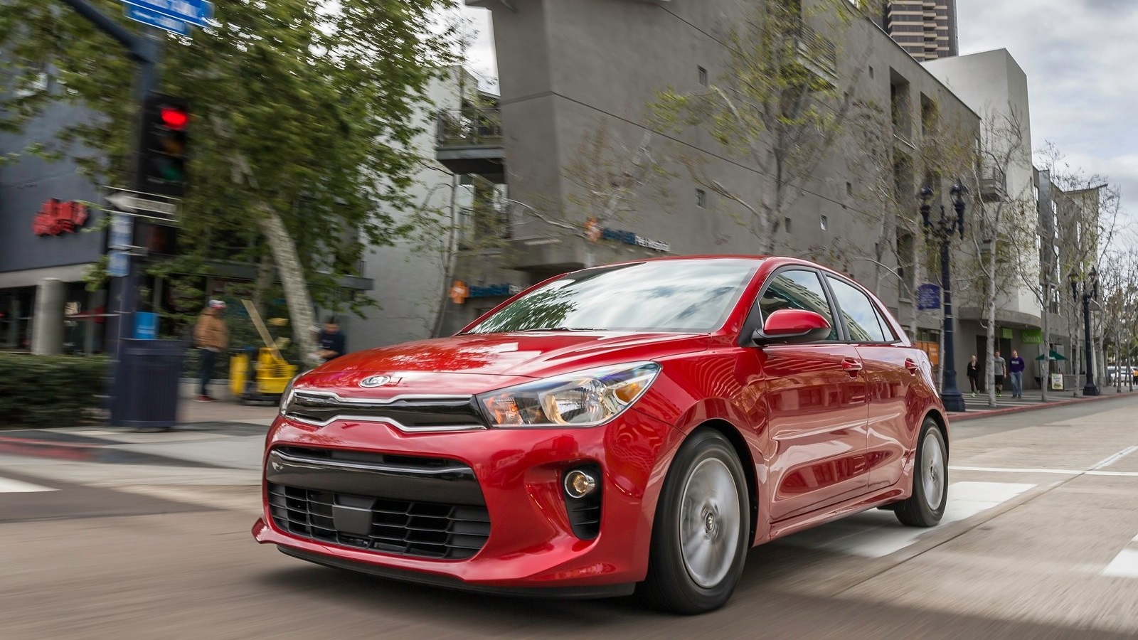 Fotos: Kia Rio Hatchback 2018 | A Bordo | Univision