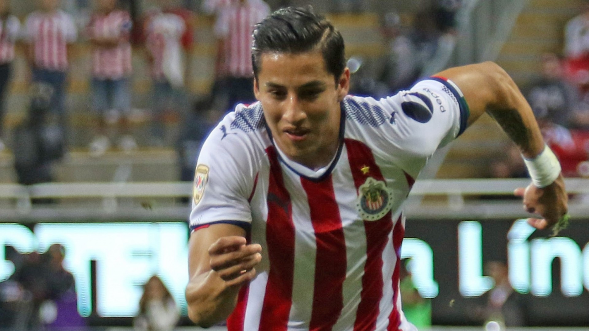 Carlos Cisneros se ilusiona con volver a jugar un clásico ante América ...