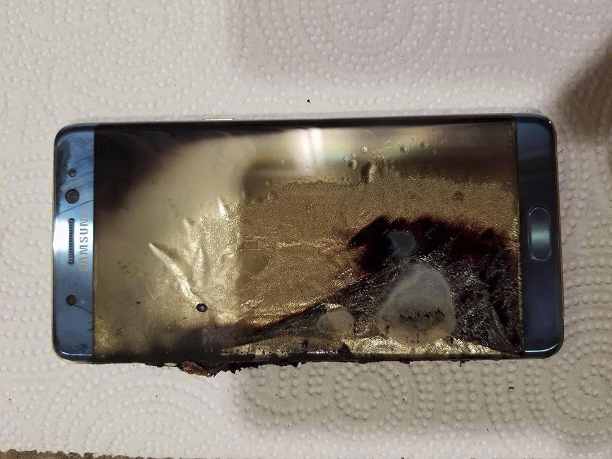 Autopsia final al Galaxy Note 7: Samsung culpa de las explosiones a dos ...