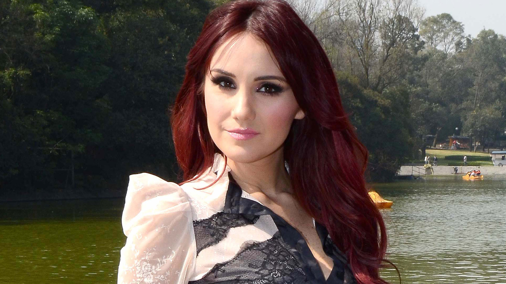 Dulce María tiene muchísimo que celebrar en este 2014 | Shows El Gordo ...