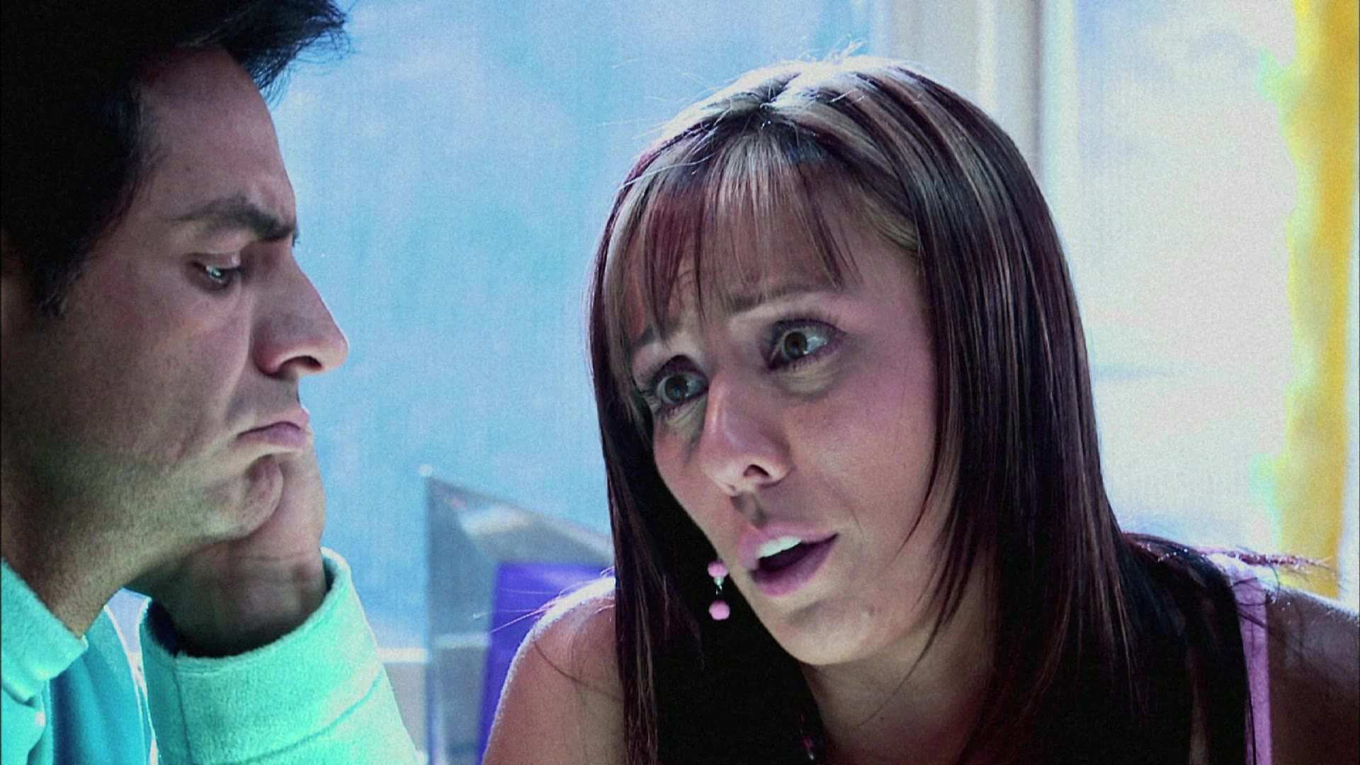 C6, T2: Regalo de aniversario | Shows La Familia Peluche | Las Estrellas