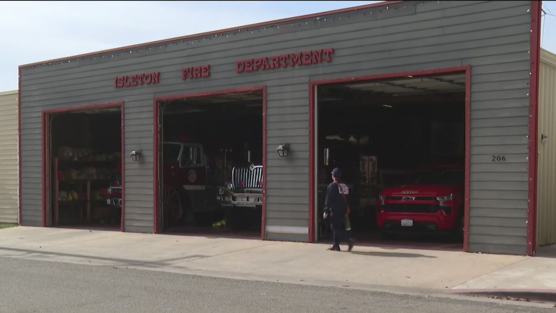 Bomberos de Isleton fueron despedidos y ahora la comunidad está en ...