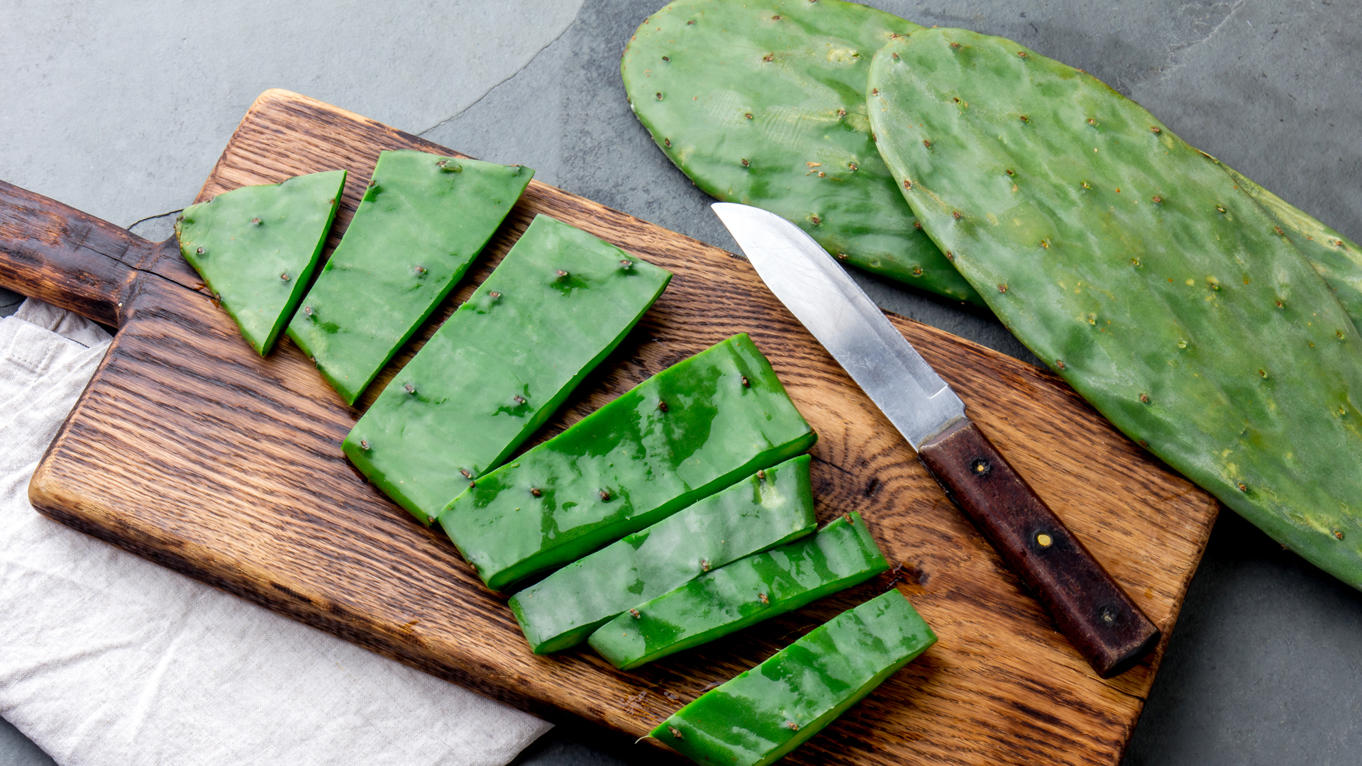 El nopal para ayudar en la diabetes y más santos remedios del Dr. Juan ...