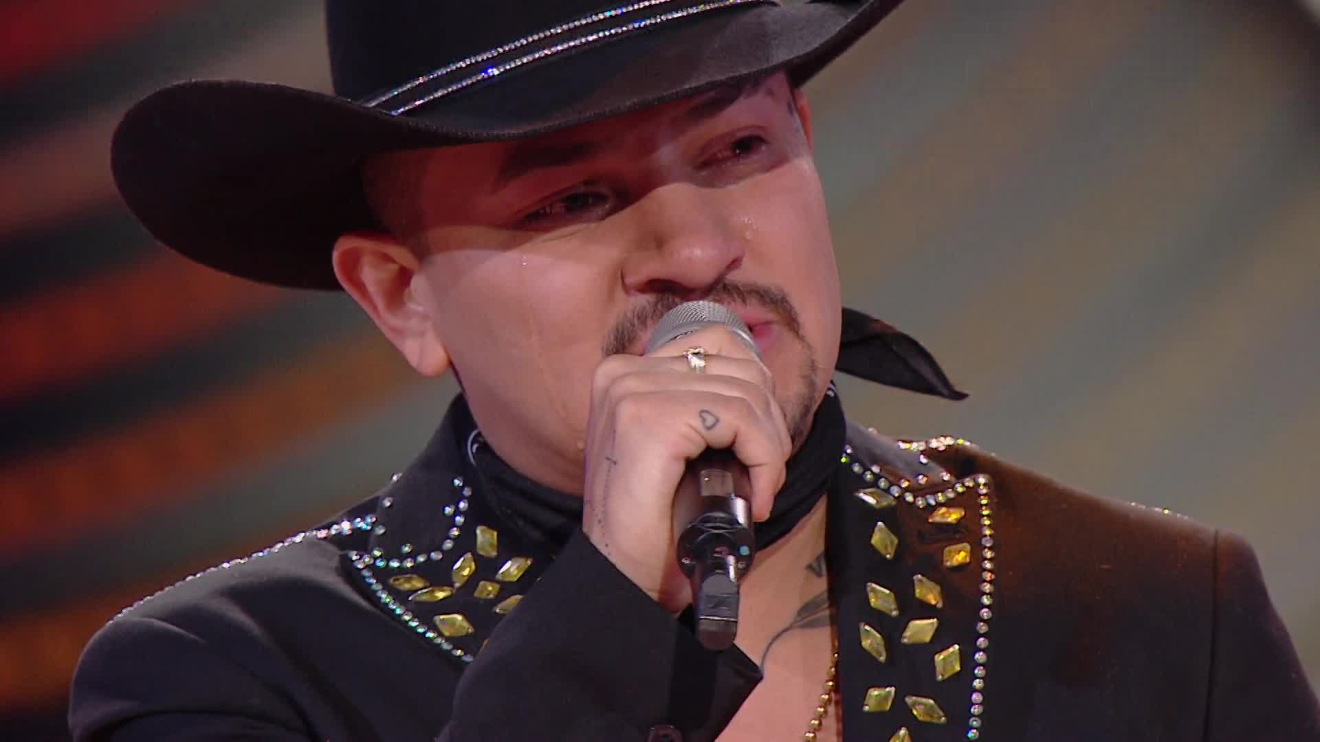 Breiner le pide perdón llorando a Gusi por la mala vibra en su equipo ...