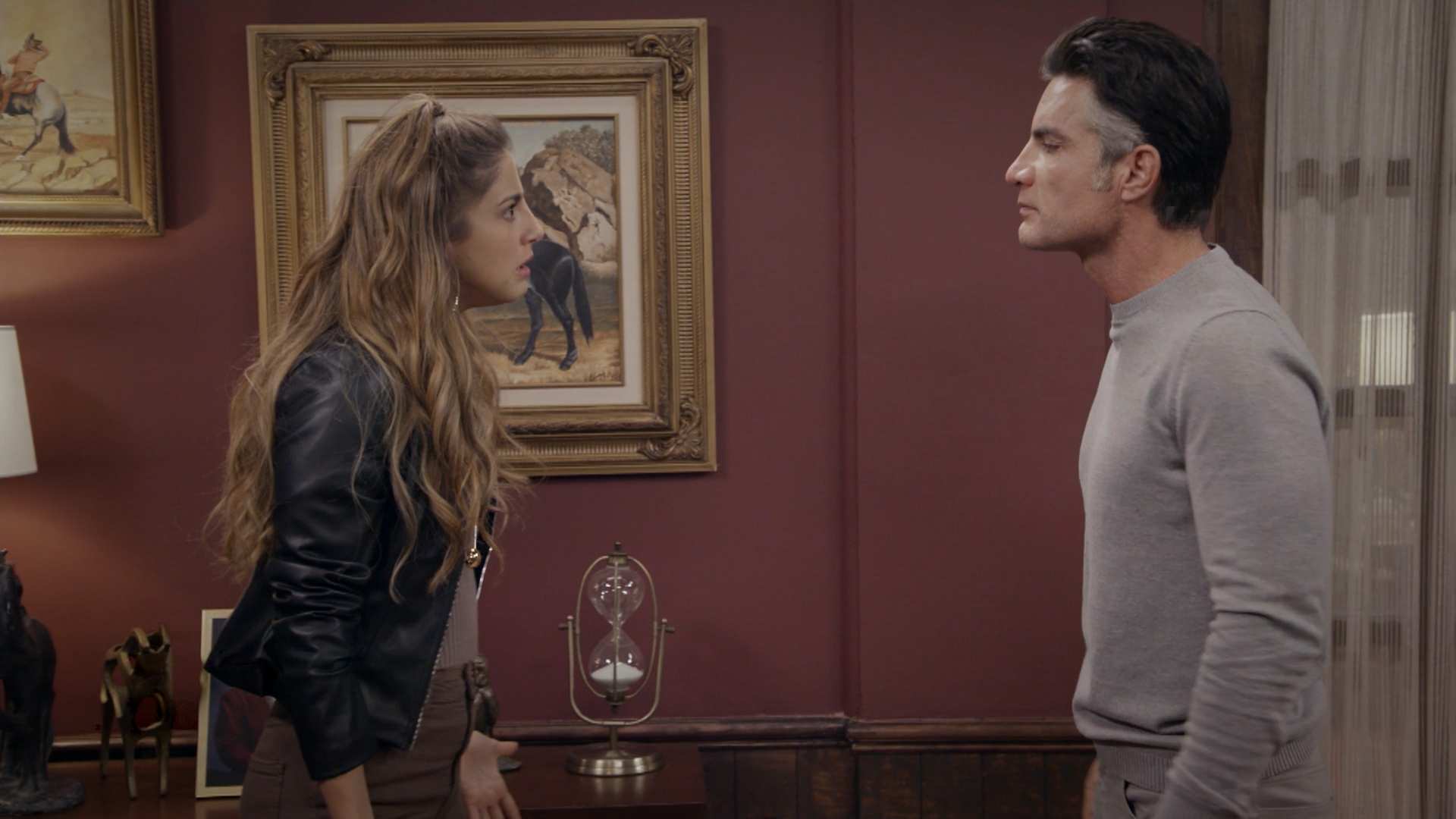Valeria cachetea a Leonel y le devuelve el anillo de compromiso | Shows ... Valeria cachetea a Leonel y le devuelve el anillo de compromiso | Shows ...