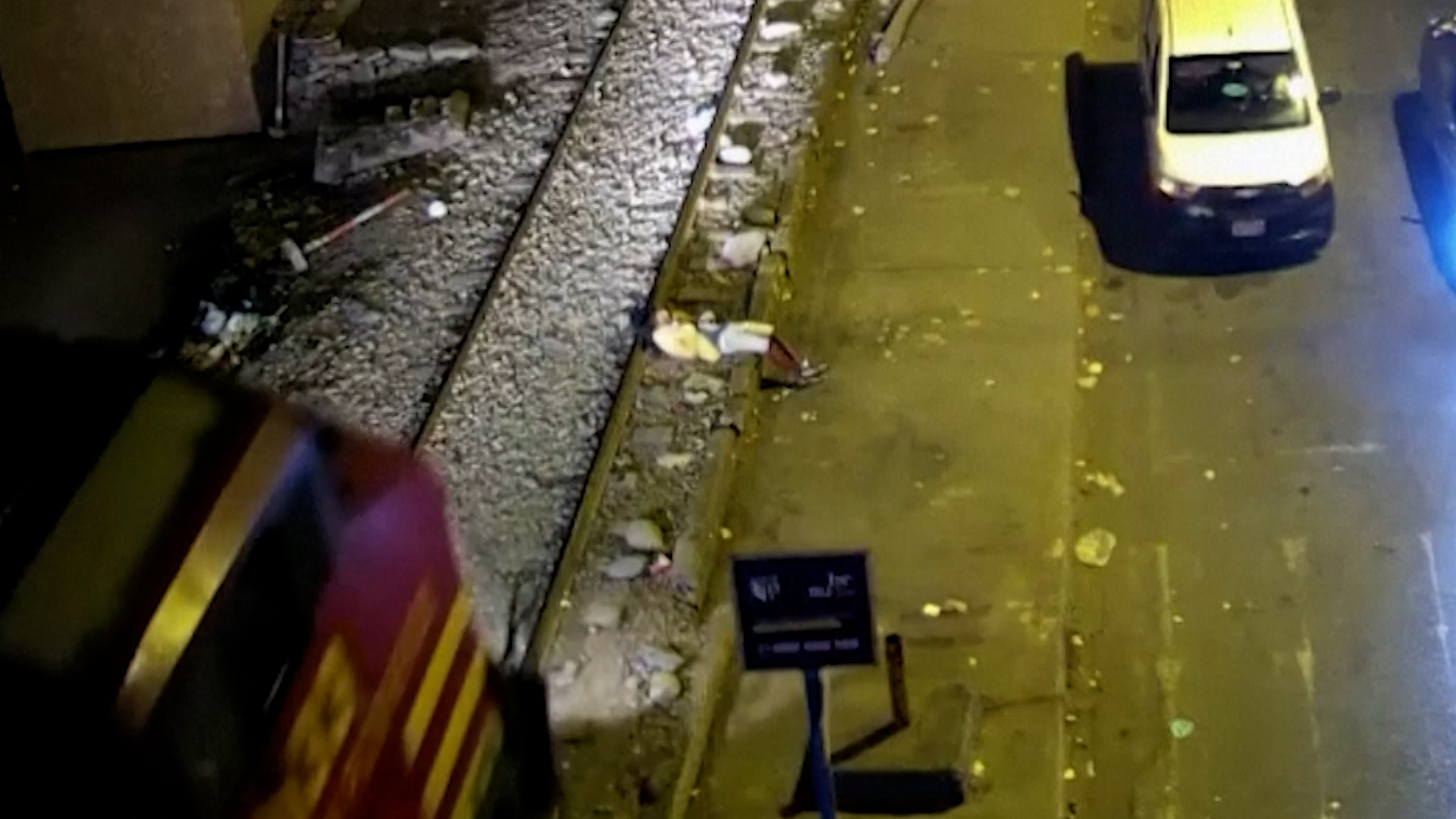 En video: fue atropellado por un tren y sobrevivió solo con heridas ...