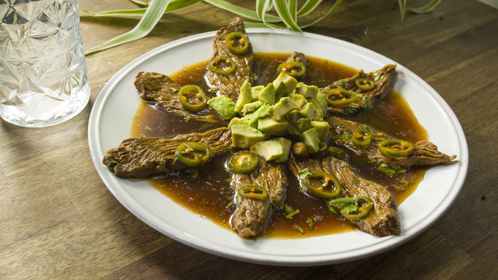 Aguachile de res | Delicioso | Univision