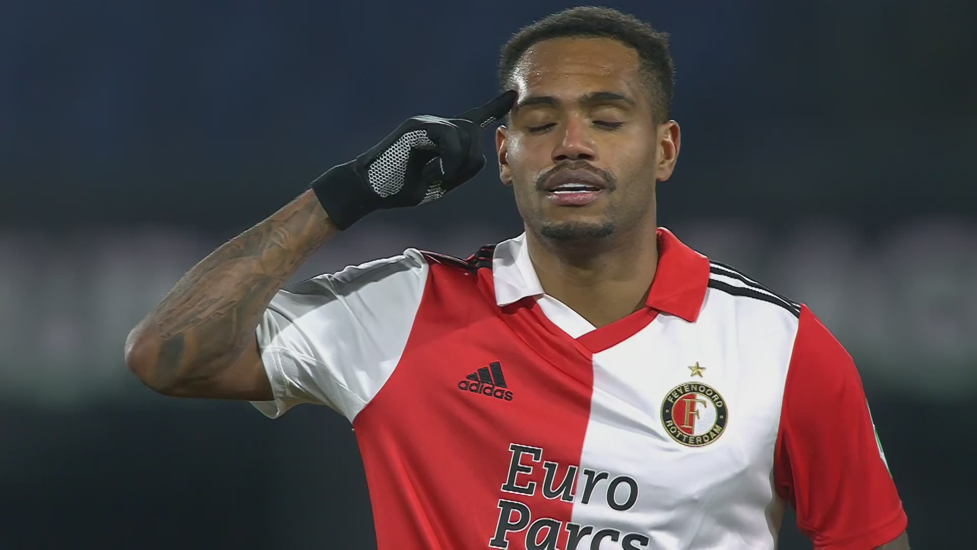 ¡Deténganlos! Danilo marca el 7-0 del Feyenoord sobre el Shakhtar ...