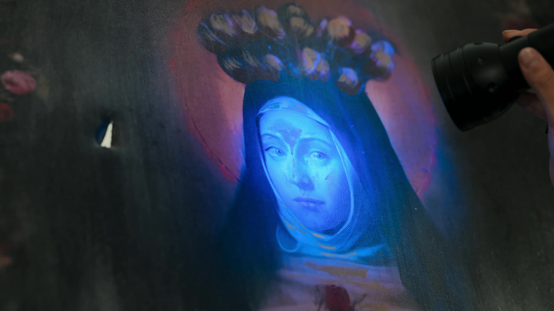 El Extraño Retorno de Diana Salazar: los misteriosos ojos de ‘La virgen ...