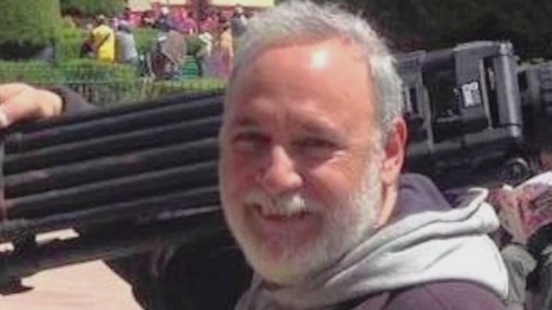 Nuevos detalles sobre la muerte del reconocido cineasta mexicano León ...