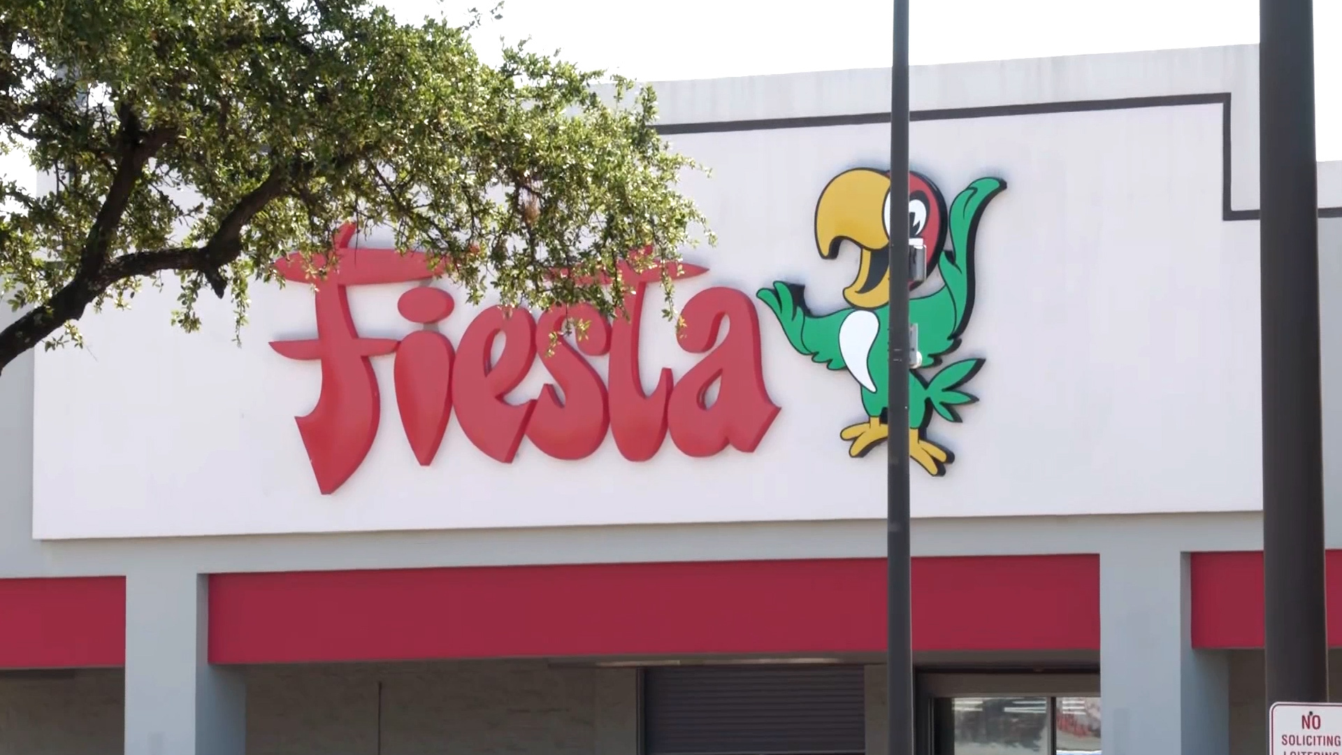 Fiesta enfrenta multa tras lesiones de carniceros en sus tiendas de ...