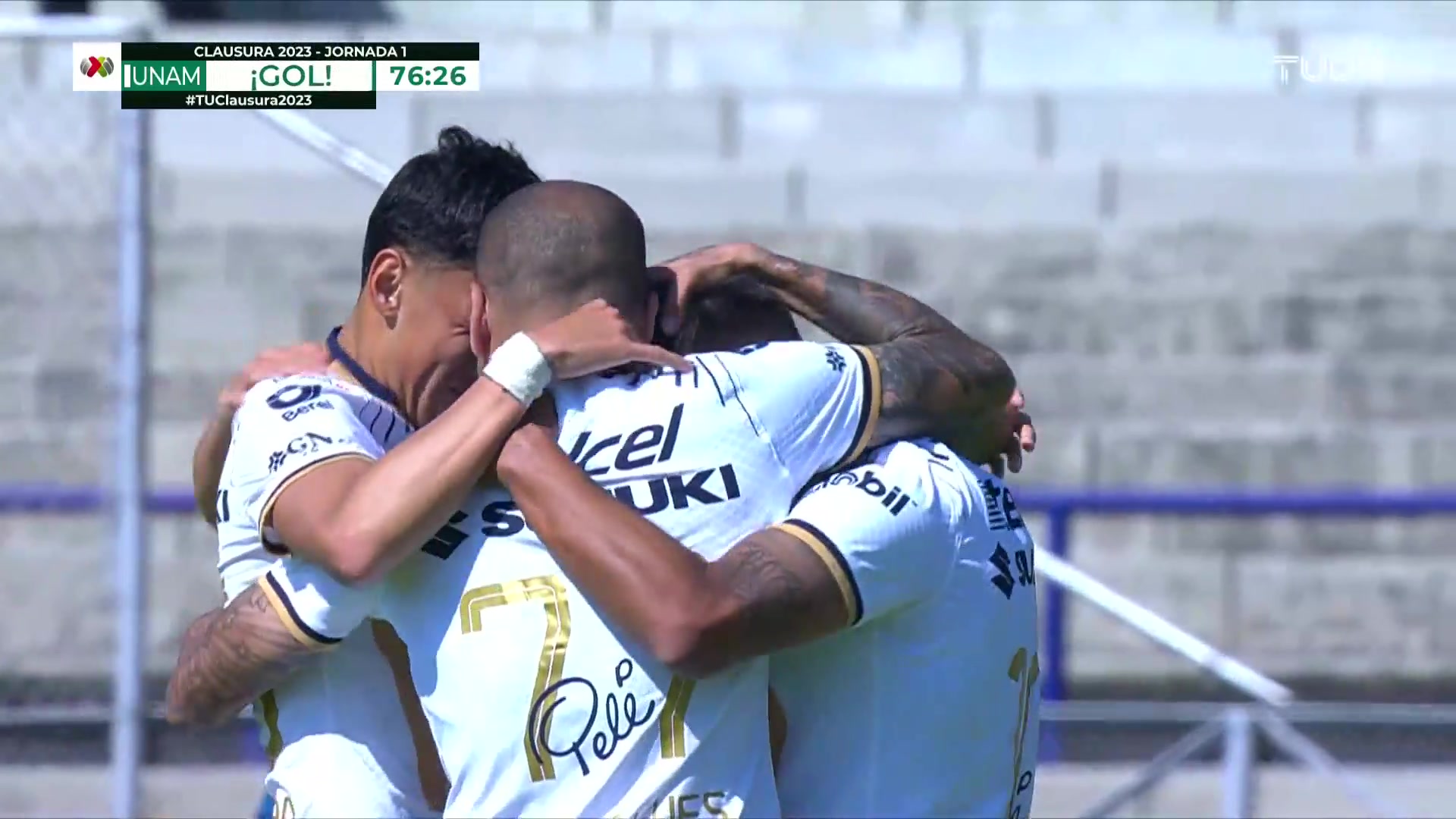 ¡Reviven los Pumas! Eduardo Salvio vence a Talavera y anota el 1-1 ...