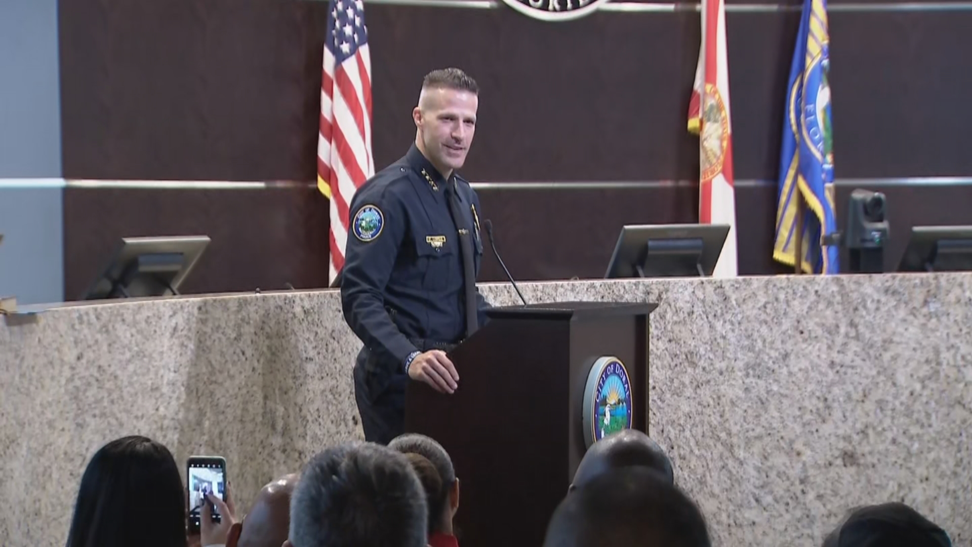 “Tengo la energía para estar en la calle”: juramentan a Edwin López, el ...