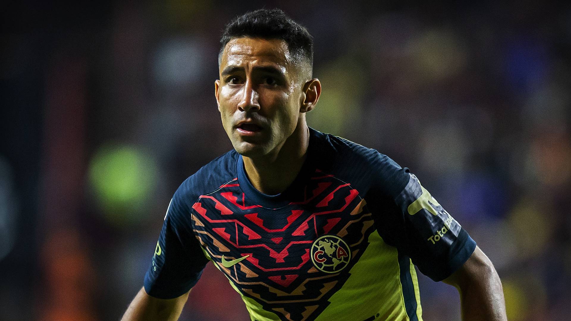 Luis Fuentes destaca la competencia interna en América | Deportes Liga ...