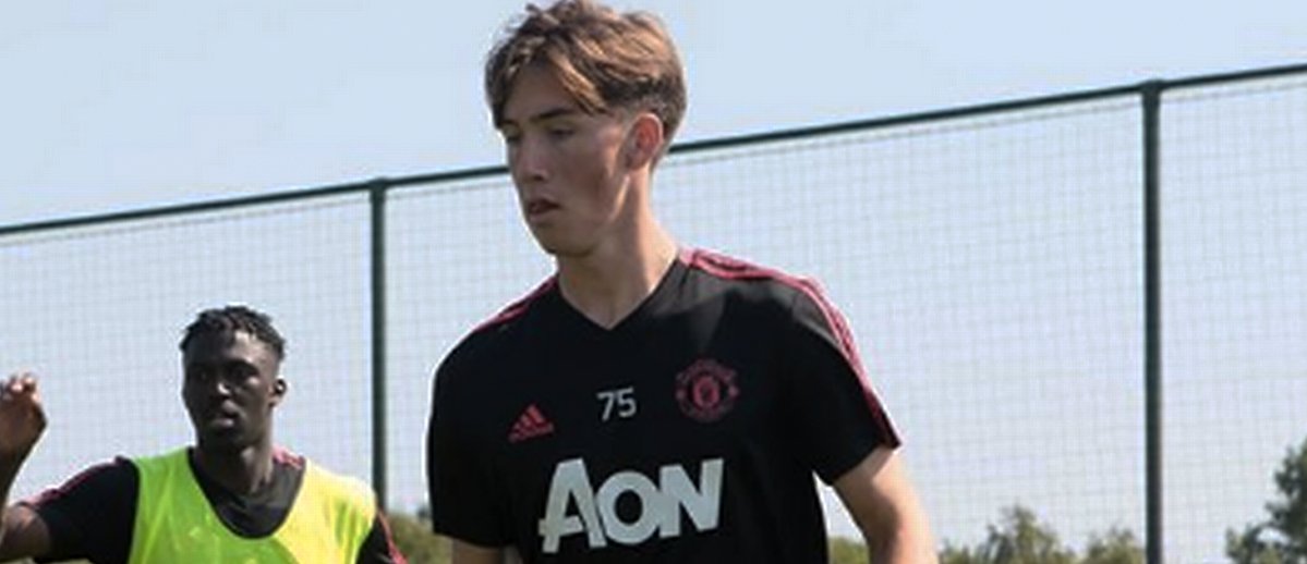 Talentoso juvenil deja las inferiores del Manchester United para ...