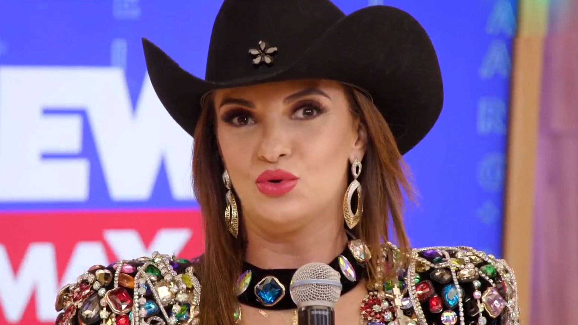 Mariana Seoane se suma al género regional mexicano junto a Andy Rave ...