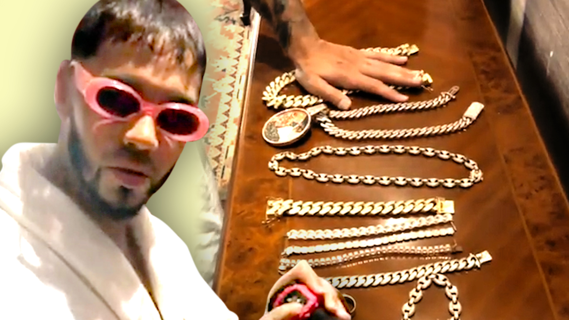Anuel AA da su versión del robo en Chile presumiendo de costosas joyas ...