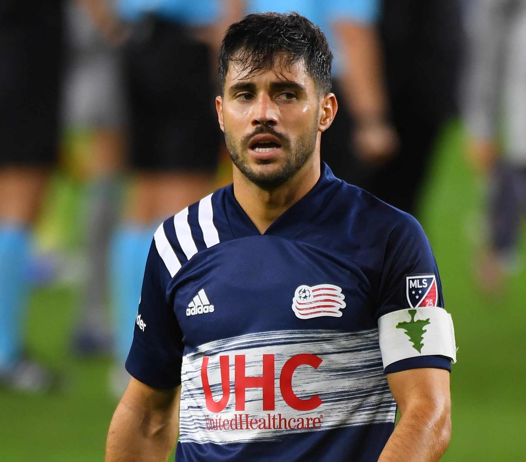New England avanza en los Playoffs gracias a Carles Gil | Deportes MLS ...