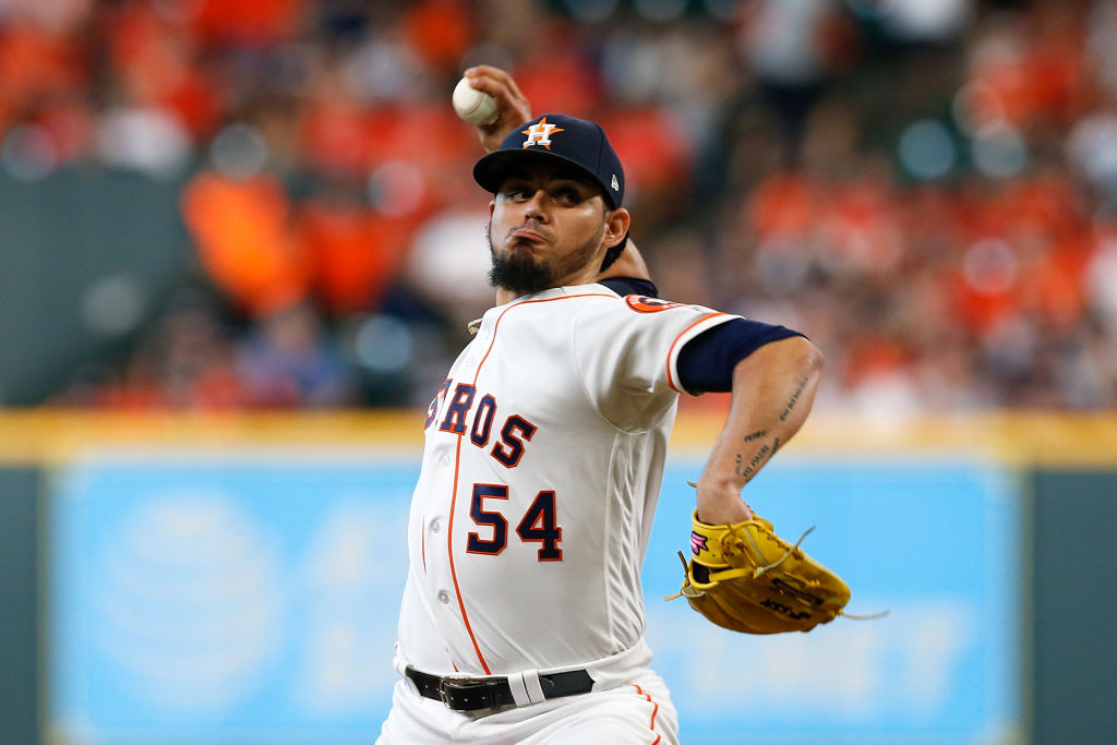 El pasado no perdona a Roberto Osuna, pero el mexicano tiene un ...