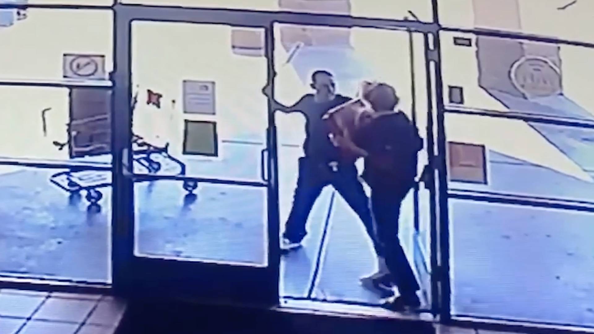 Buscan Al Sospechoso De Agredir Con Un Tubo De Metal A Una Mujer De