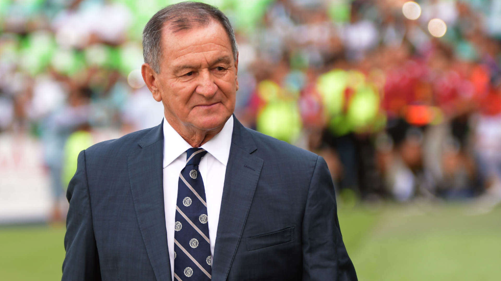 ¡Clave de éxito! El ‘Ojitos’ Enrique Meza, todo un padre para sus ...