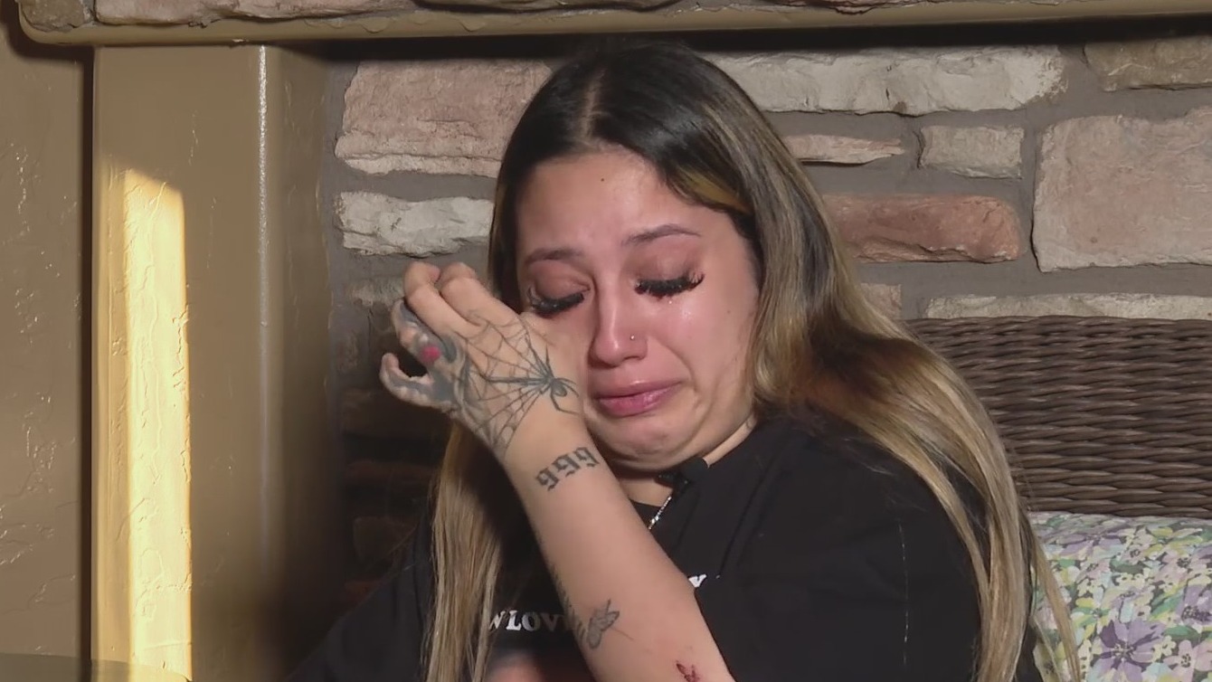 Familia de víctima en el Loop 202 sigue llorando su pérdida | Video | Univision Phoenix KTVW ...