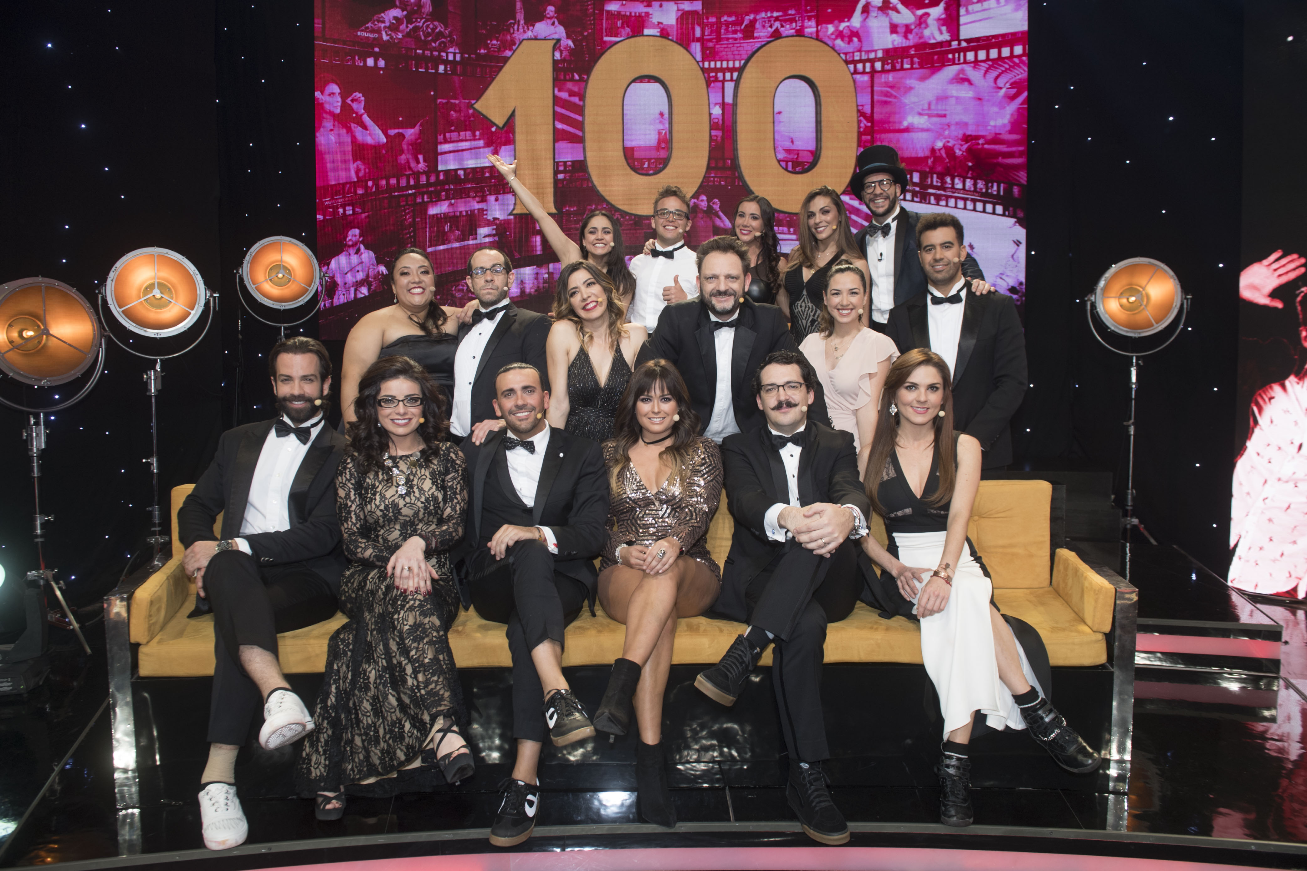 La Familia Disfuncional habla de los 100 programas de Me Caigo de Risa | Shows Me caigo de risa ...