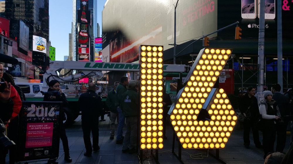 Llegaron los números que iluminarán Times Square en Año Nuevo ...