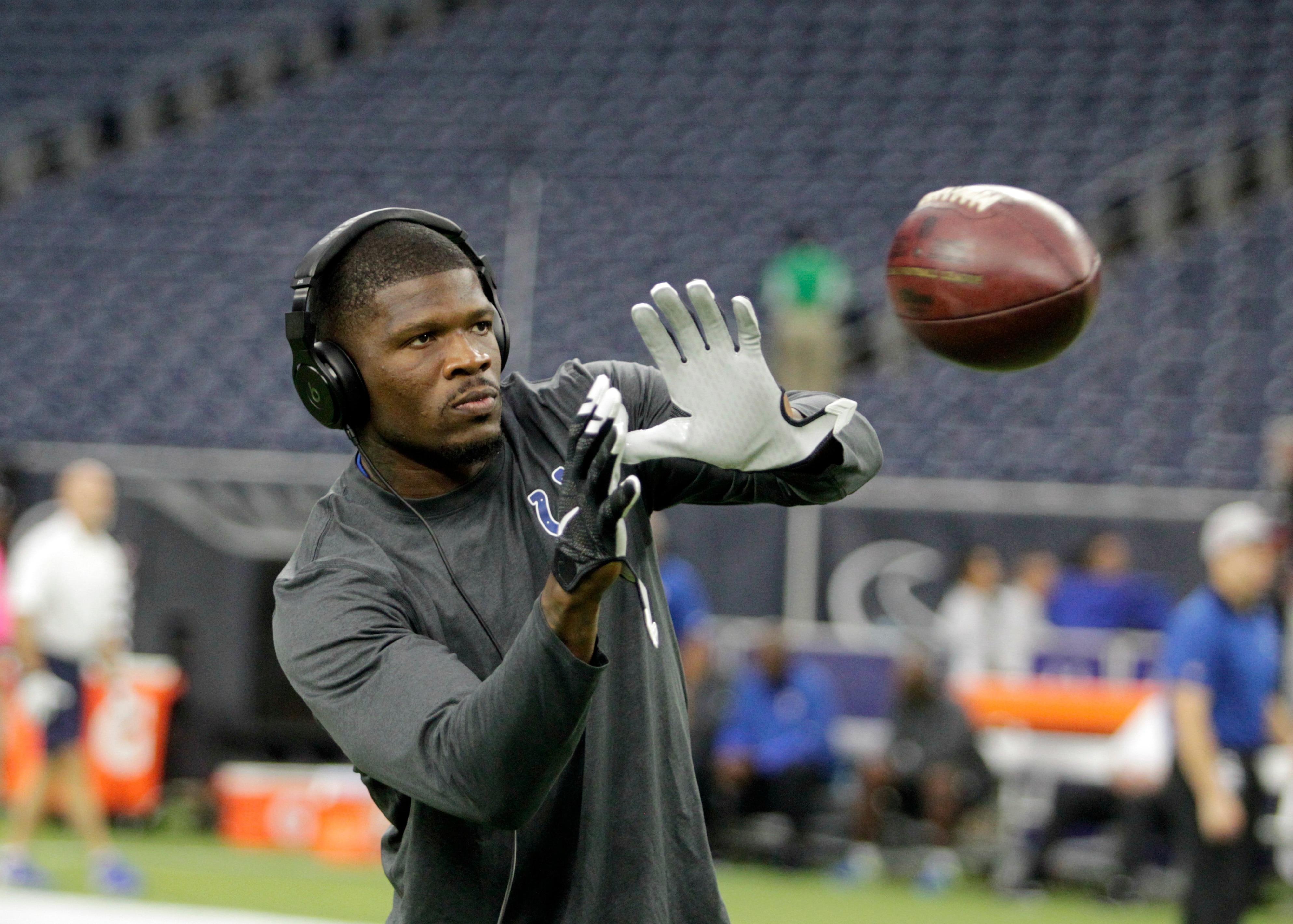 El veterano receptor Andre Johnson firmó dos años con Tennessee Titans ...