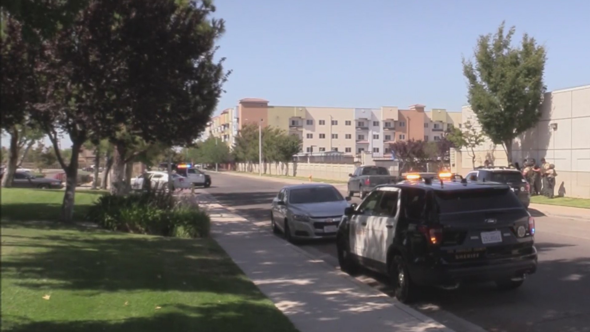 Despedirán al agente del sheriff de Los Ángeles que fingió ataque de un francotirador en ...