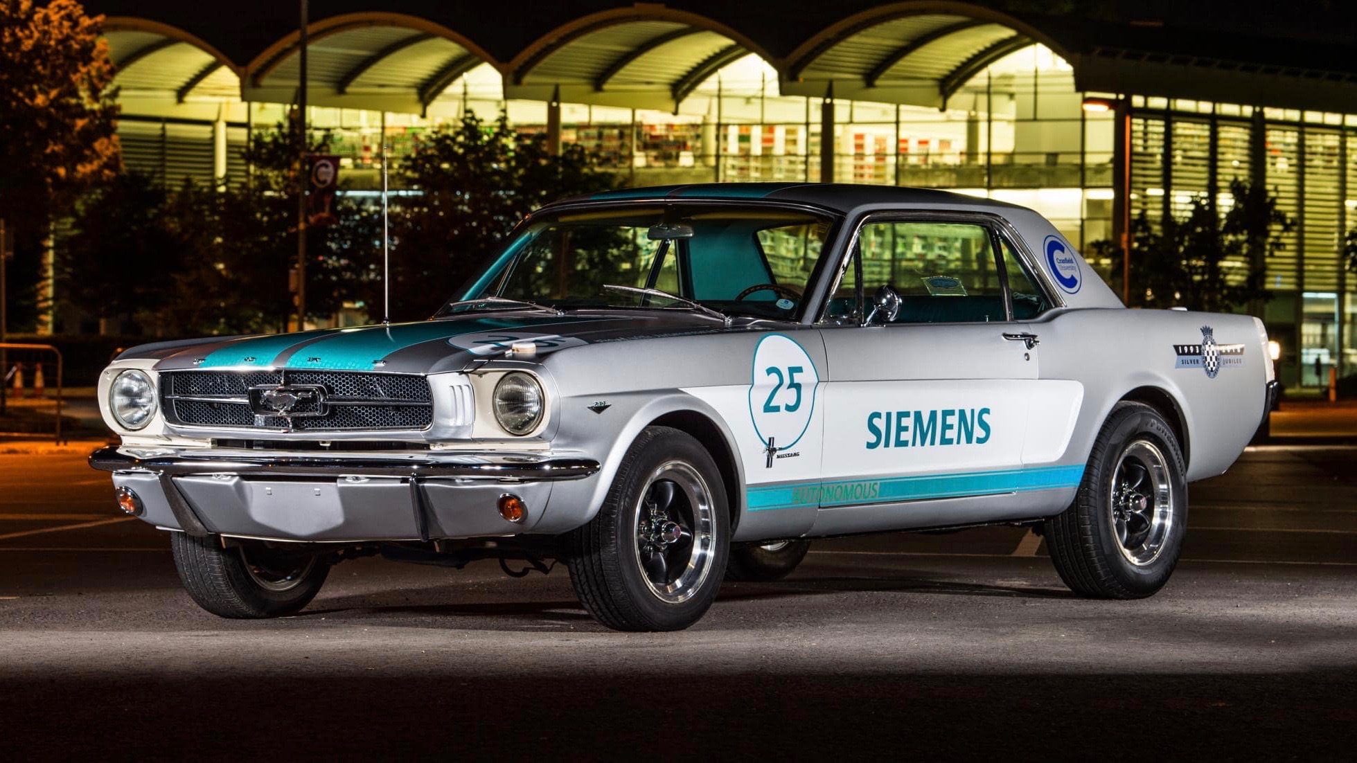 Ford Mustang manejo autónomo clásico busca lograr proeza en Inglaterra ...