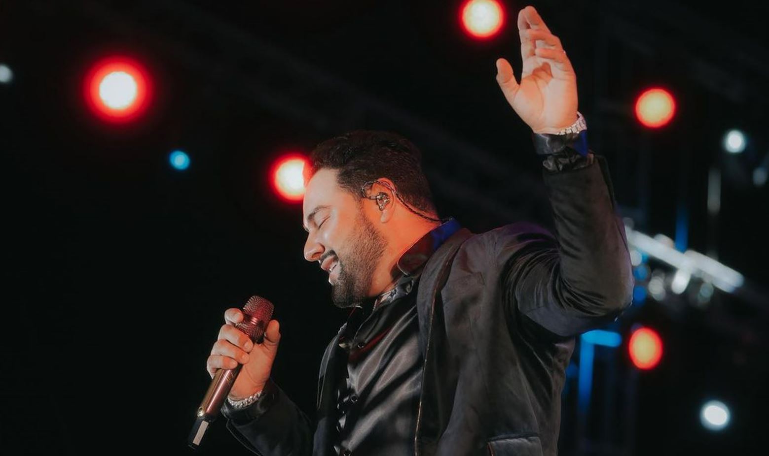 Alan Ramírez, de Banda MS, se aventó los pasos prohibidos al ritmo del ...