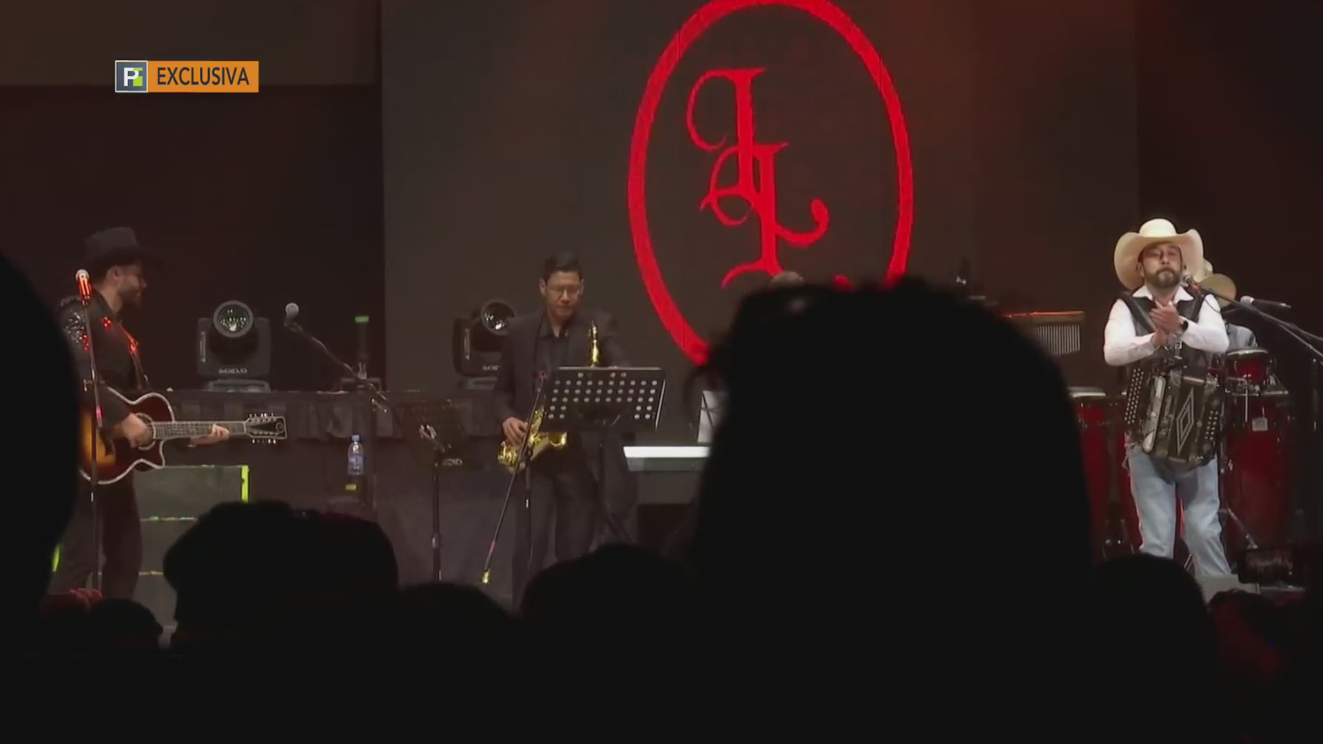 El grupo La Leyenda cumple 23 años de carrera y la celebración fue por ...