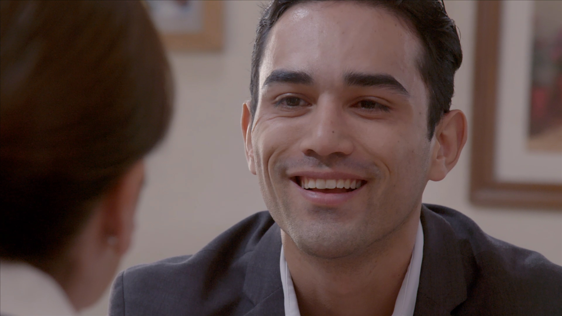 La Rosa de Guadalupe: Aristeo le miente a su madre, al jurarle que es ...