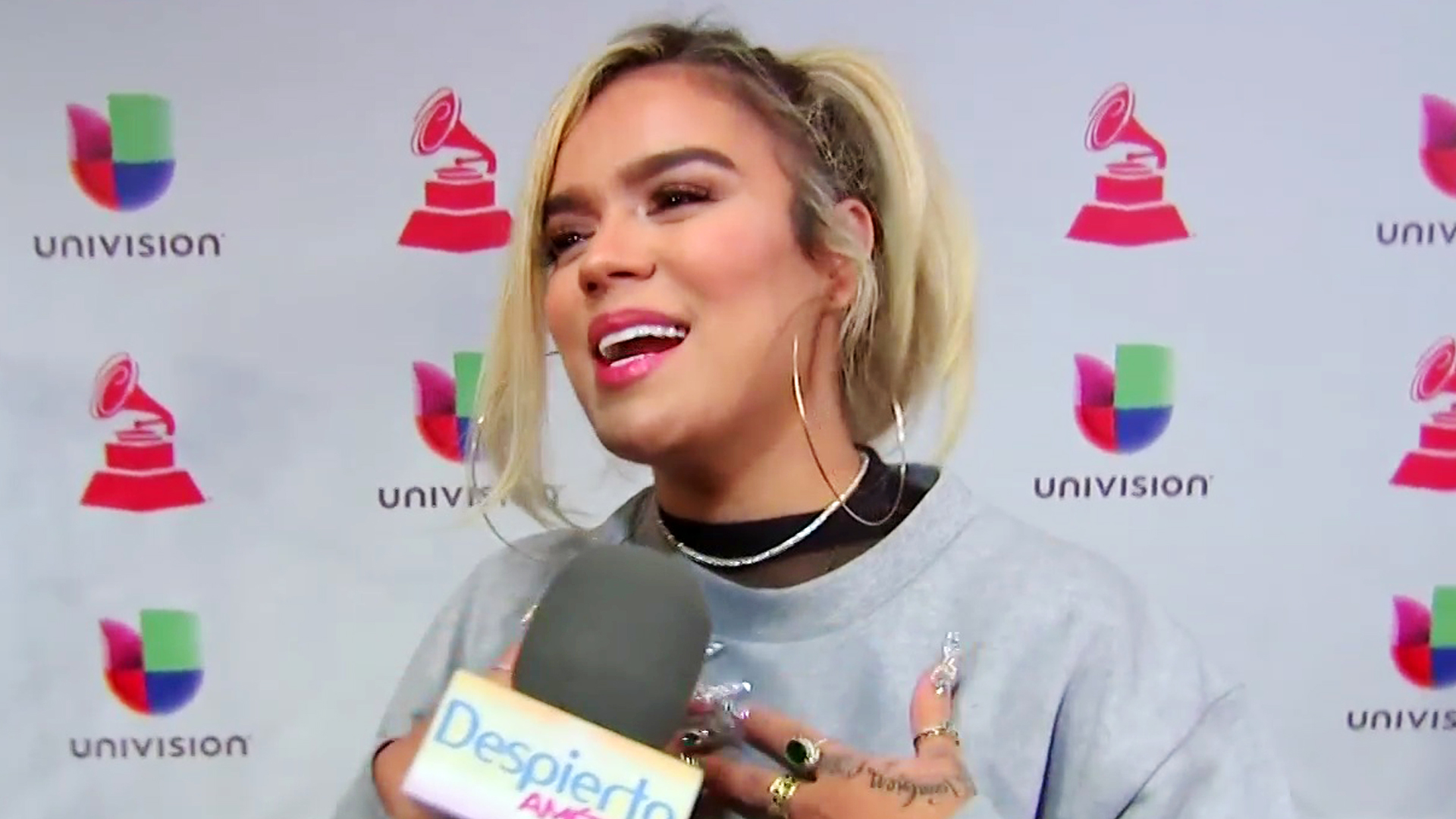 Karol G promete cantar desde el corazón y sorprendernos en su primera ...