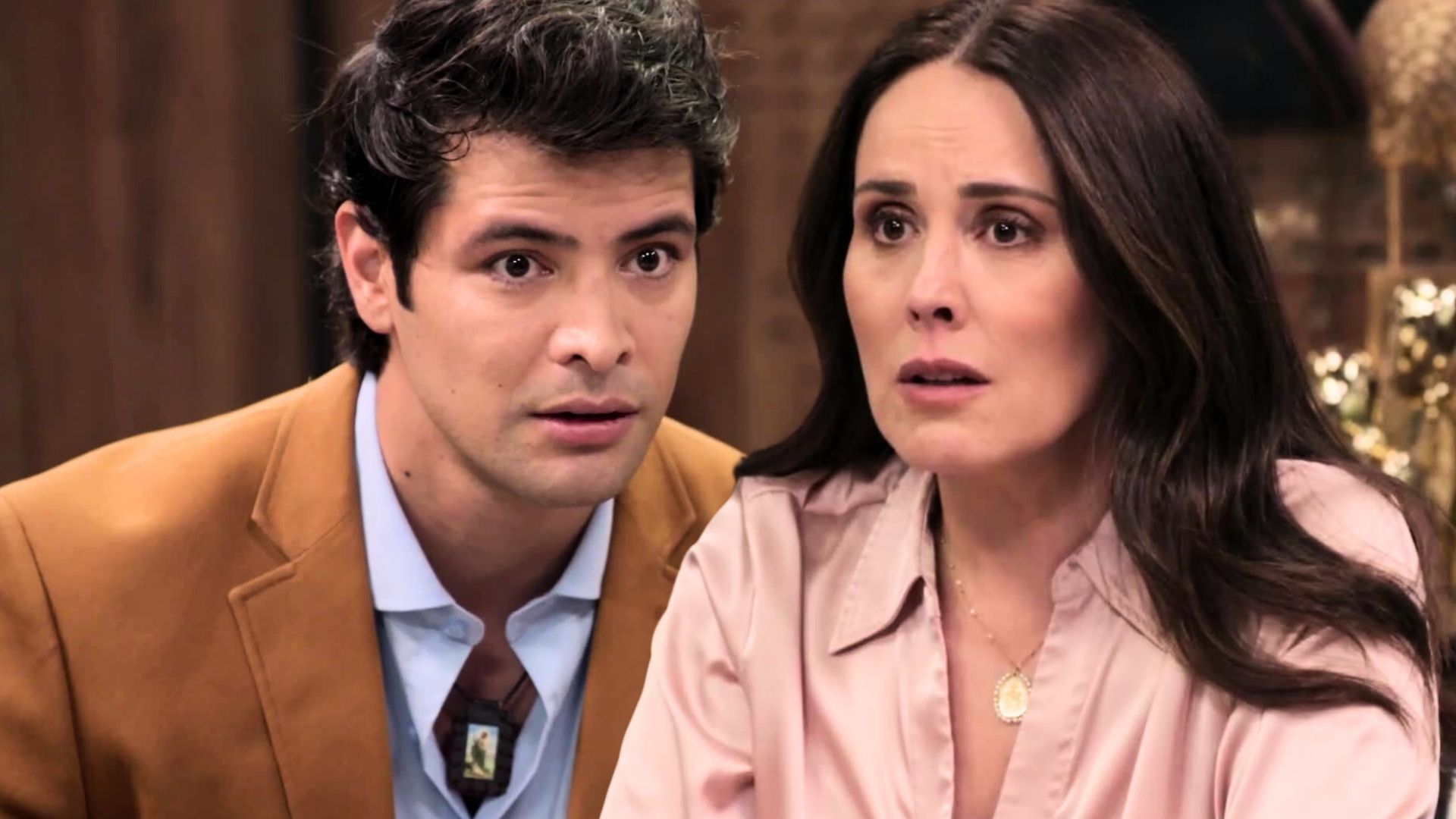 Ángel descubre que Aurora perdió al hijo que tuvo | Novelas El Angel de ...