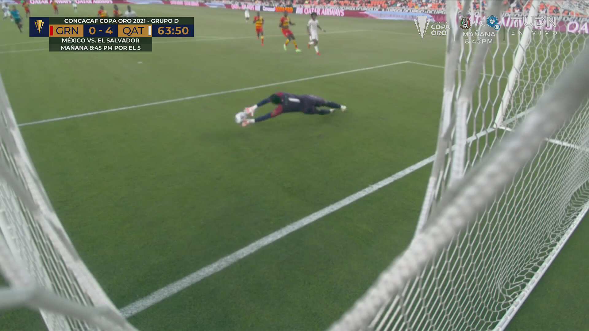 Belfon desvía con las uñas el balón disparado por Afif | TUDN Copa Oro ...