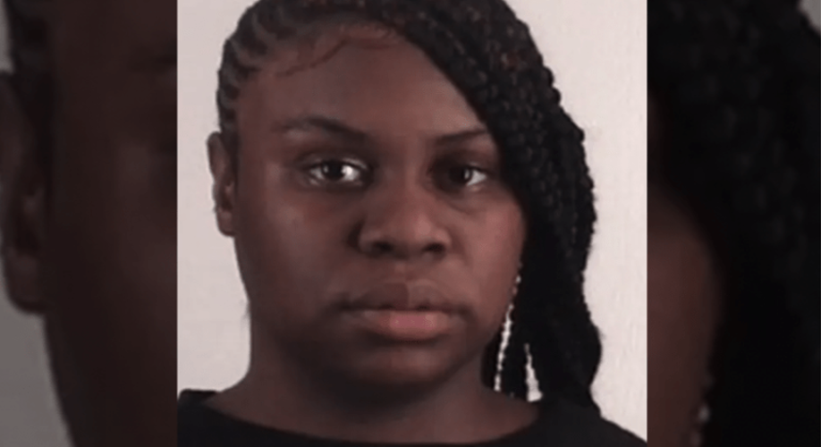 Aaliyah Lyles es acusada de ingresar drogas a una cárcel de Tarrant ...