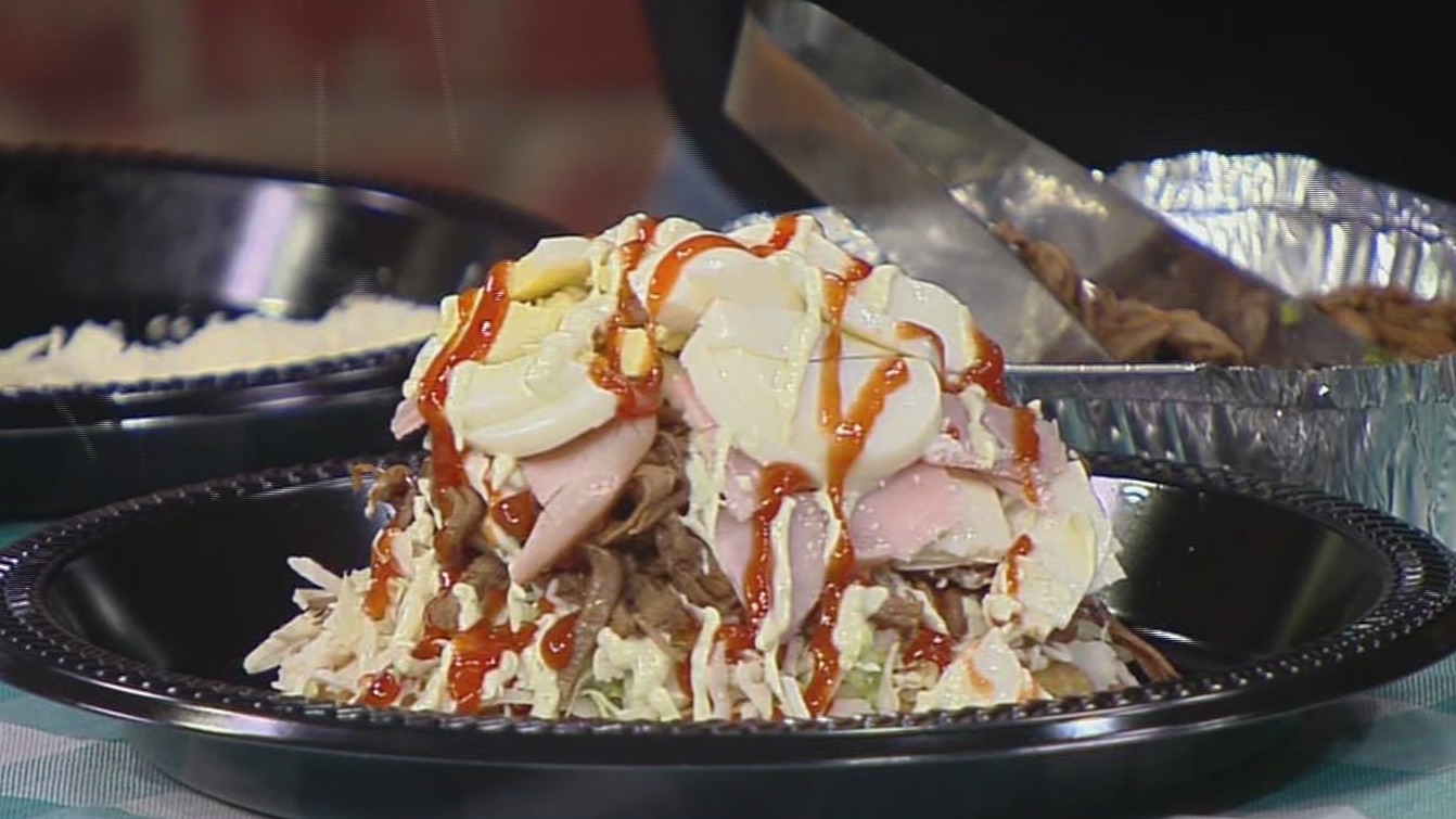 ¿Cómo hacer una arepa cabimera? | Tu Ciudad El News Café | Univision