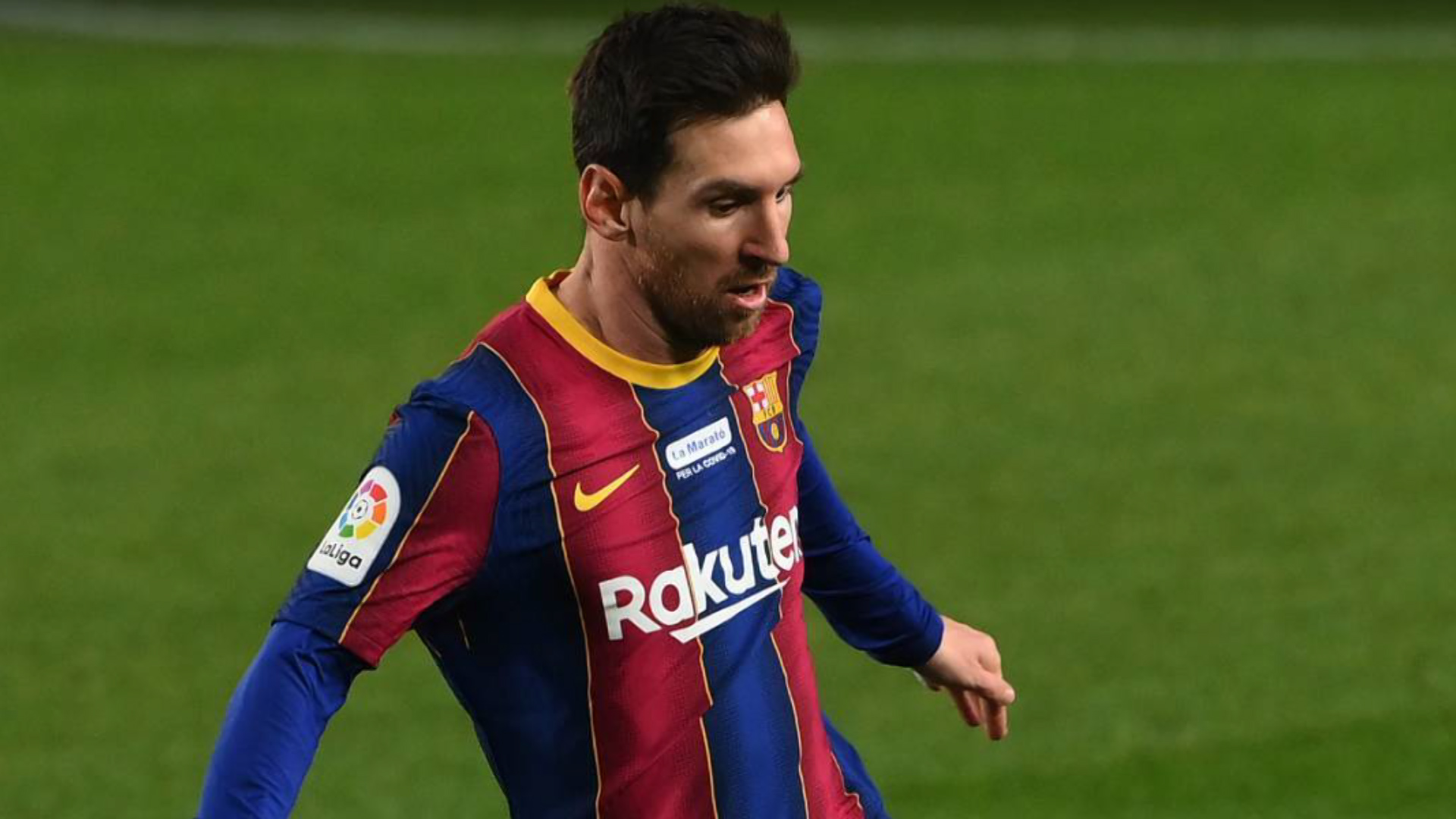 Lionel Messi prueba la pierna antes de la Supercopa | Deportes Fútbol ...