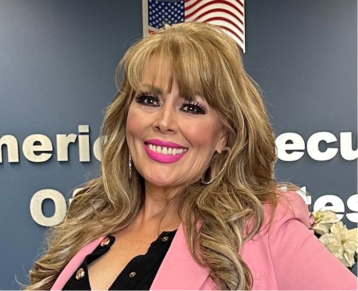 AnnaBell Castro Raisor, el ‘Ángel del 32’ ayuda a mujeres a tener una ...