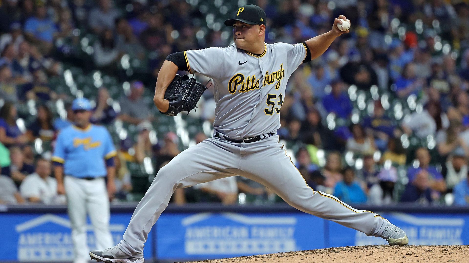 Manny Bañuelos consigue su primera victoria con Pirates en MLB ...