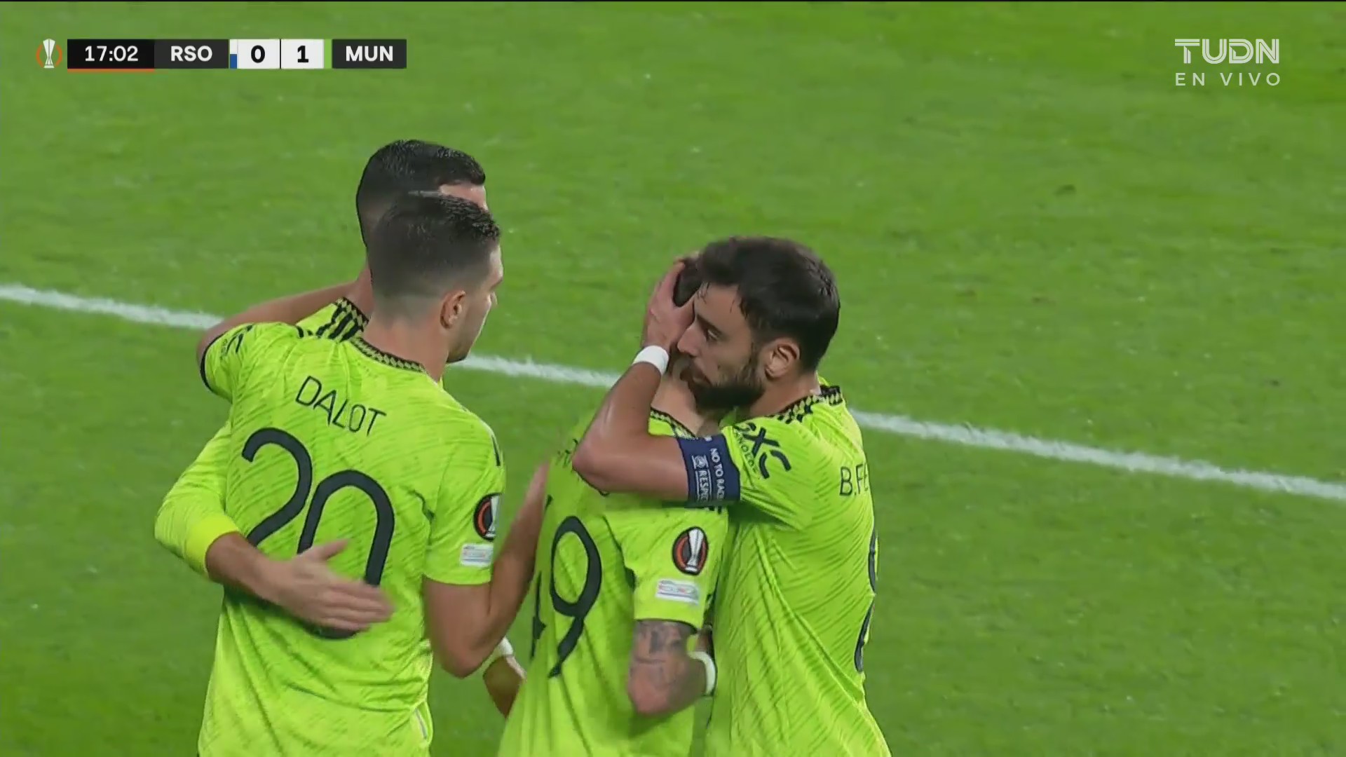 ¡Define a lo crack! Garnacho hace un golazo para el 0-1 del United ...