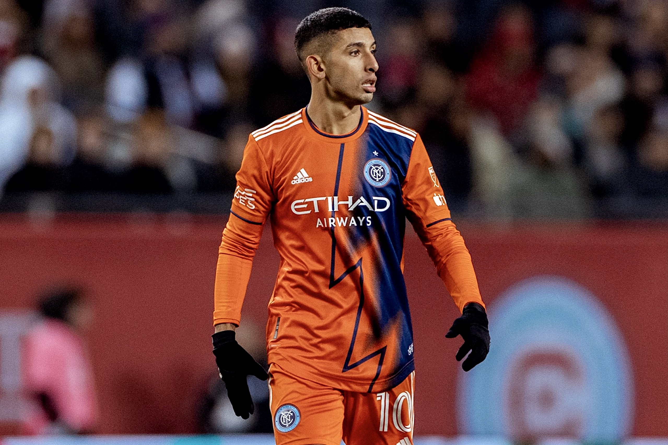 ¡El orgullo de portar la 10! ‘Santi’ Rodríguez quiere títulos y ser ...